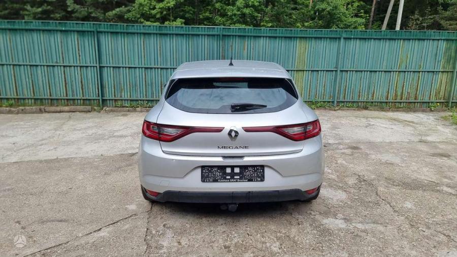 Pelēks Renault Megane 2016 Viļņa, ar dzinēja tilpumu 1.20 L un nobraukumu 202 tūkst. km par 4450 €, foto 26 vietnē AUTOMOTO.COM.LV