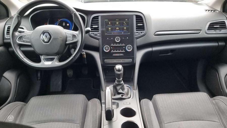 Grey Renault Megane 2016 in Vilnius, with an engine capacity of 1.20 L and mileage of 202 thousand km for 4400 €, photo 14 on AUTOMOTO.COM.LV