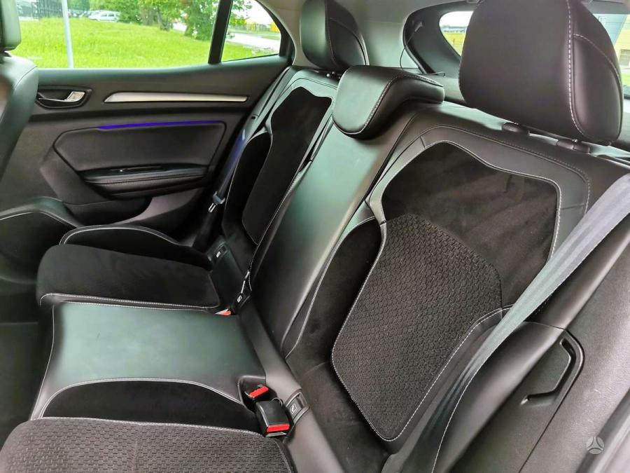 Pelēks Renault Megane 2016 Kauņa, ar dzinēja tilpumu 1.20 L un nobraukumu 144 tūkst. km par 5450 €, foto 20 vietnē AUTOMOTO.COM.LV