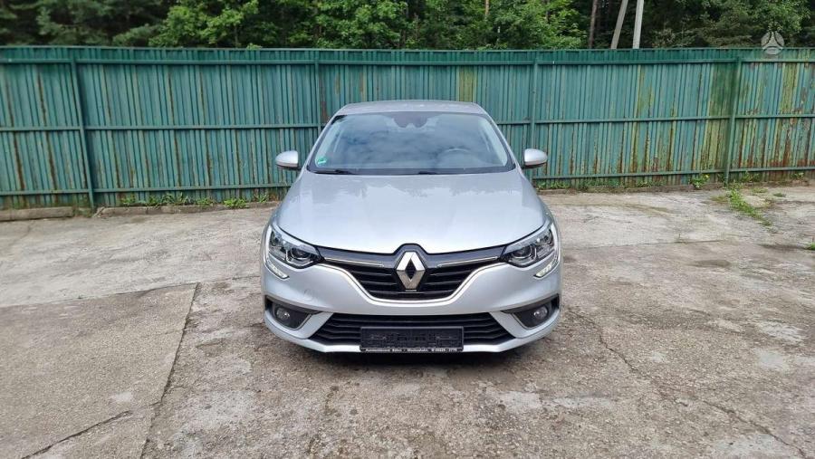 Pelēks Renault Megane 2016 Viļņa, ar dzinēja tilpumu 1.20 L un nobraukumu 202 tūkst. km par 4150 €, foto 4 vietnē AUTOMOTO.COM.LV