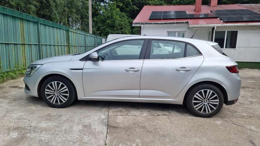 Pelēks Renault Megane 2016 Viļņa, ar dzinēja tilpumu 1.20 L un nobraukumu 202 tūkst. km par 4150 €, foto 24 vietnē AUTOMOTO.COM.LV