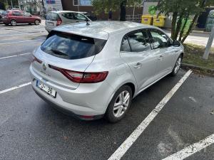 Grey Renault Megane 2016 in Riga, with an engine capacity of 1.50 L and mileage of 212 thousand km for 7000 €, photo 4 on AUTOMOTO.COM.LV