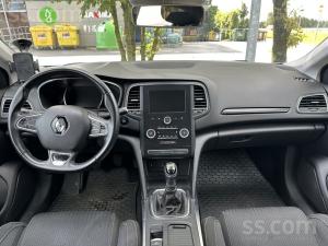 Grey Renault Megane 2016 in Riga, with an engine capacity of 1.50 L and mileage of 212 thousand km for 7000 €, photo 6 on AUTOMOTO.COM.LV