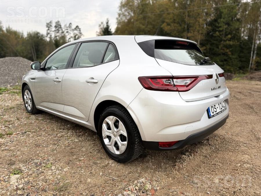 Pelēks Renault Megane 2016 Cēsis, ar dzinēja tilpumu 1.20 L un nobraukumu 0 tūkst. km par 6890 €, foto 6 vietnē AUTOMOTO.COM.LV