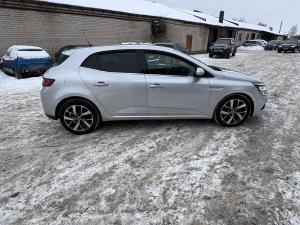 Grey Renault Megane 2017 in Taurage, with an engine capacity of 1.20 L and mileage of 216 thousand km for 5990 €, photo 4 on AUTOMOTO.COM.LV