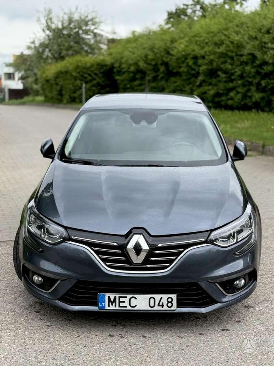 Grey Renault Megane 2017 in Vilnius, with an engine capacity of 1.46 L and mileage of 225 thousand km for 6900 €, photo 7 on AUTOMOTO.COM.LV