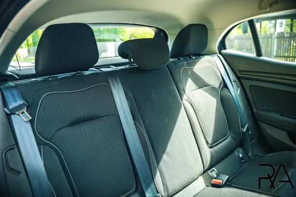 Renault Megane 2017 in Riga on AUTOMOTO.COM.LV Grey Renault Megane 2017 in Riga, with an engine capacity of 1.60 L and mileage of 53 thousand km for 8990 €, photo 9 on AUTOMOTO.COM.LV