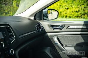 Pelēks Renault Megane 2017 Rīga, ar dzinēja tilpumu 1.60 L un nobraukumu 53 tūkst. km par 8990 €, foto 17 vietnē AUTOMOTO.COM.LV