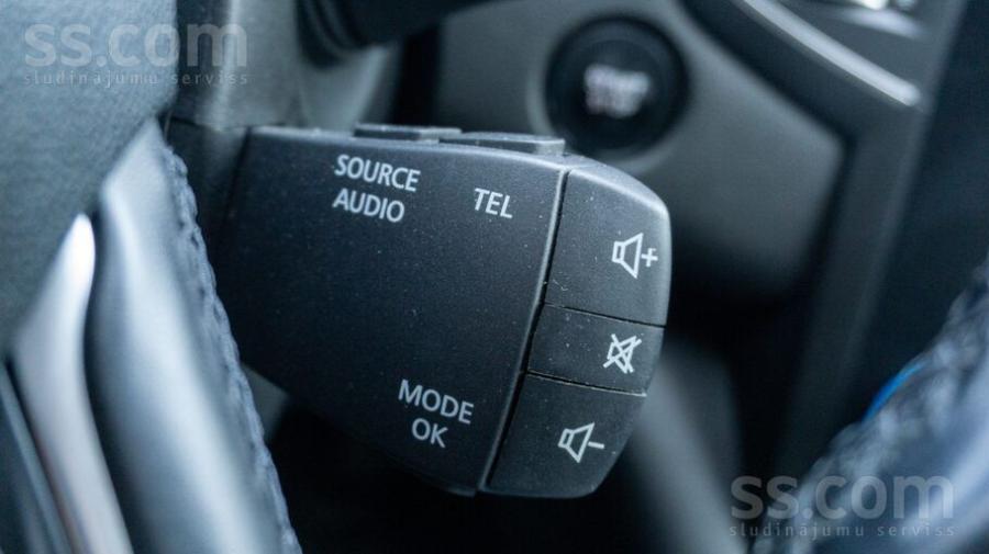 Pelēks Renault Megane 2018 Rīga, ar dzinēja tilpumu 1.50 L un nobraukumu 188 tūkst. km par 8190 €, foto 21 vietnē AUTOMOTO.COM.LV