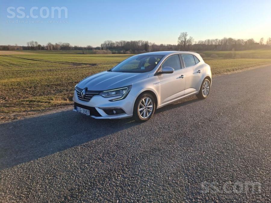 Pelēks Renault Megane 2018 Rīga, ar dzinēja tilpumu 1.50 L un nobraukumu 189 tūkst. km par 7200 €, foto 1 vietnē AUTOMOTO.COM.LV