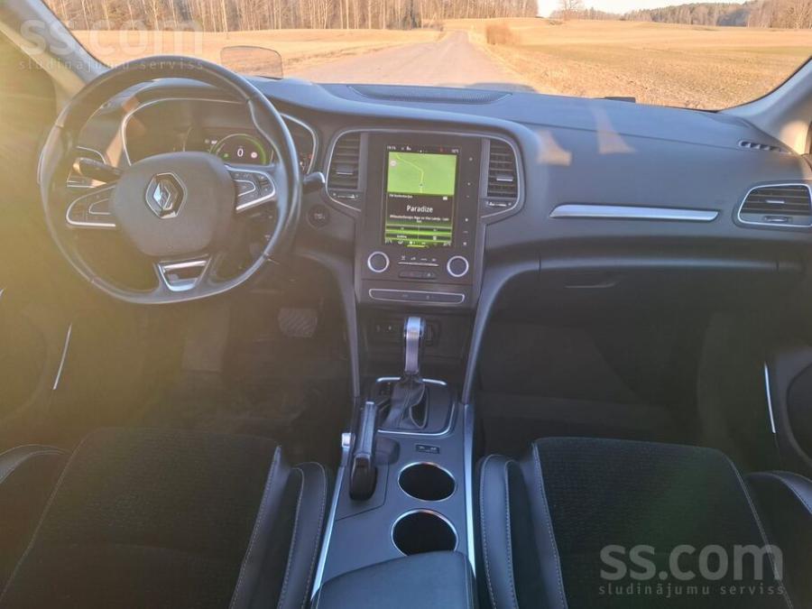 Pelēks Renault Megane 2018 Rīga, ar dzinēja tilpumu 1.50 L un nobraukumu 189 tūkst. km par 7200 €, foto 5 vietnē AUTOMOTO.COM.LV