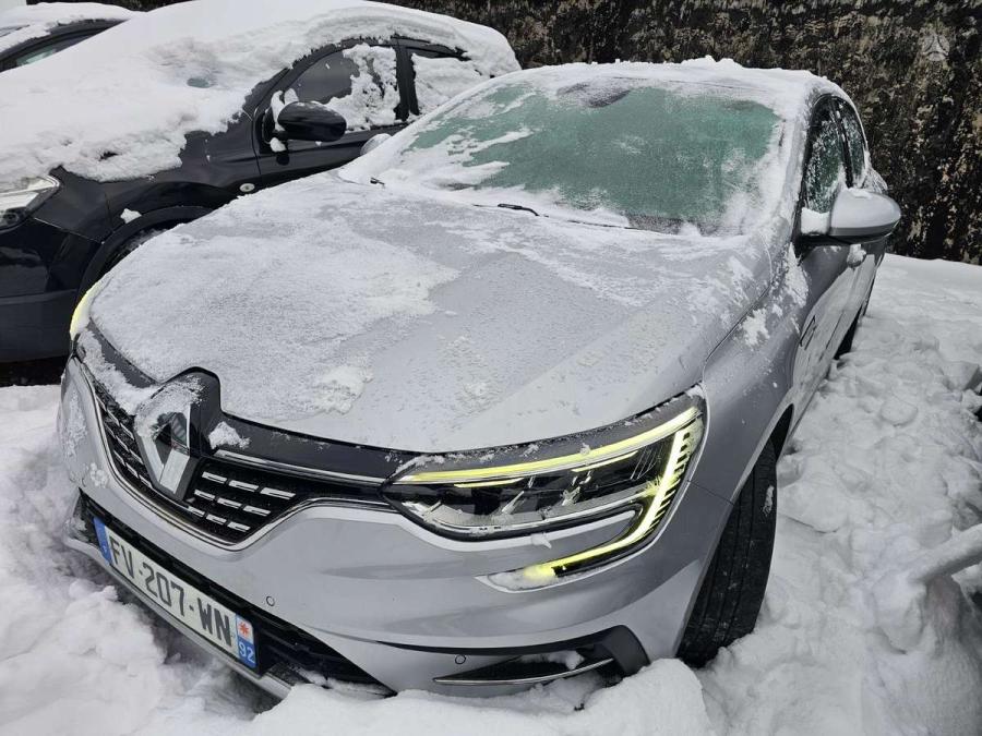 Grey Renault Megane 2020 in Taurage, with an engine capacity of 1.33 L and mileage of 70 thousand km for 11253 €, photo 2 on AUTOMOTO.COM.LV