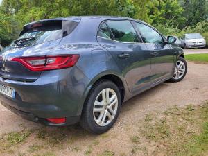 Grey Renault Megane 2020 in Utena, with an engine capacity of 1.46 L and mileage of 190 thousand km for 7500 €, photo 7 on AUTOMOTO.COM.LV