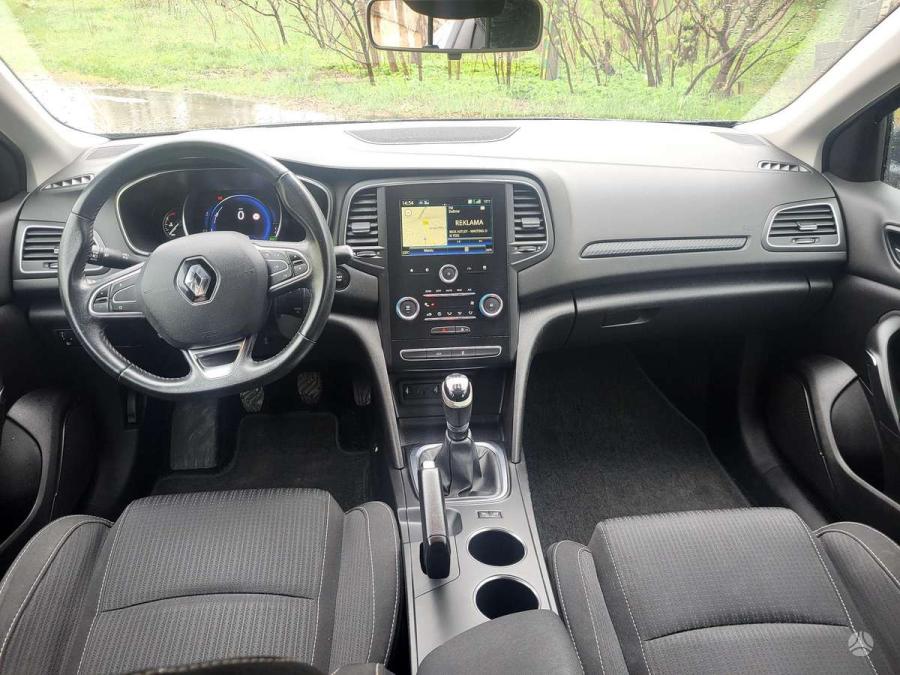 Grey Renault Megane 2020 in Utena, with an engine capacity of 1.46 L and mileage of 190 thousand km for 7500 €, photo 8 on AUTOMOTO.COM.LV