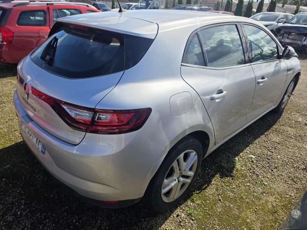 Renault Megane 2020 in Taurage on AUTOMOTO.COM.LV Grey Renault Megane 2020 in Taurage, with an engine capacity of 1.46 L and mileage of 129 thousand km for 3950 €, photo 4 on AUTOMOTO.COM.LV