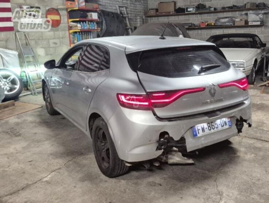 Pelēks Renault Megane 2020 Klaipėda, ar dzinēja tilpumu 1.50 L un nobraukumu 90 tūkst. km par 3850 €, foto 5 vietnē AUTOMOTO.COM.LV