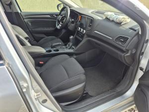 Pelēks Renault Megane 2020 Klaipėda, ar dzinēja tilpumu 1.50 L un nobraukumu 90 tūkst. km par 3850 €, foto 22 vietnē AUTOMOTO.COM.LV