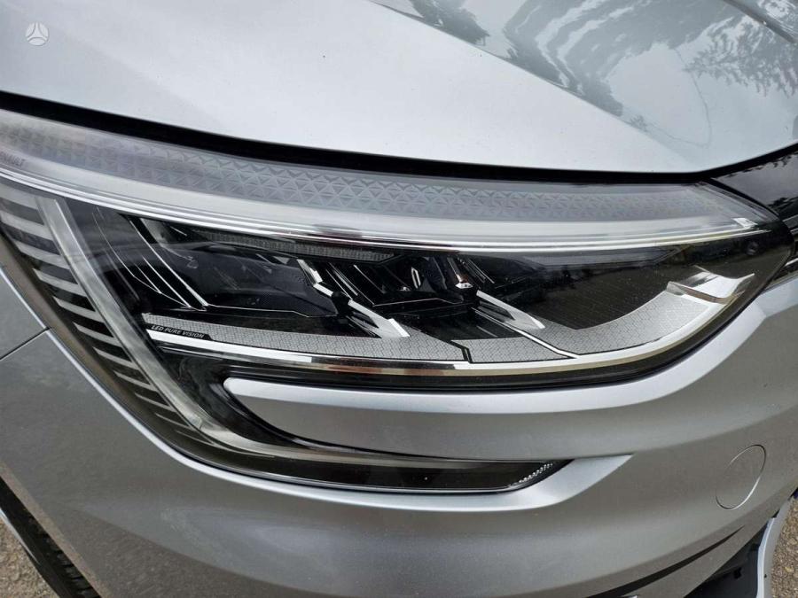 Grey Renault Megane 2021 in Taurage, with an engine capacity of 1.50 L and mileage of 247 thousand km for 9300 €, photo 6 on AUTOMOTO.COM.LV