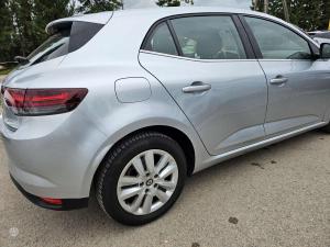 Grey Renault Megane 2021 in Taurage, with an engine capacity of 1.50 L and mileage of 247 thousand km for 9300 €, photo 7 on AUTOMOTO.COM.LV