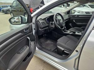 Grey Renault Megane 2021 in Taurage, with an engine capacity of 1.50 L and mileage of 247 thousand km for 9300 €, photo 10 on AUTOMOTO.COM.LV