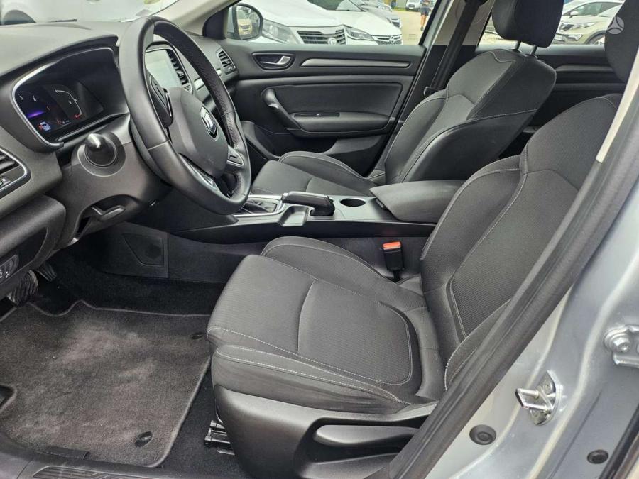 Grey Renault Megane 2021 in Taurage, with an engine capacity of 1.50 L and mileage of 247 thousand km for 9300 €, photo 13 on AUTOMOTO.COM.LV