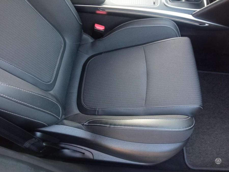Grey Renault Megane 2021 in Siauliai, with an engine capacity of 1.50 L and mileage of 61 thousand km for 10250 €, photo 14 on AUTOMOTO.COM.LV