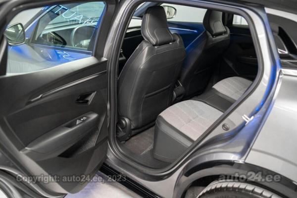Grey Renault Megane 2022 in Tallinn, with an engine capacity of 0.00 L and mileage of 66 thousand km for 25900 €, photo 11 on AUTOMOTO.COM.LV