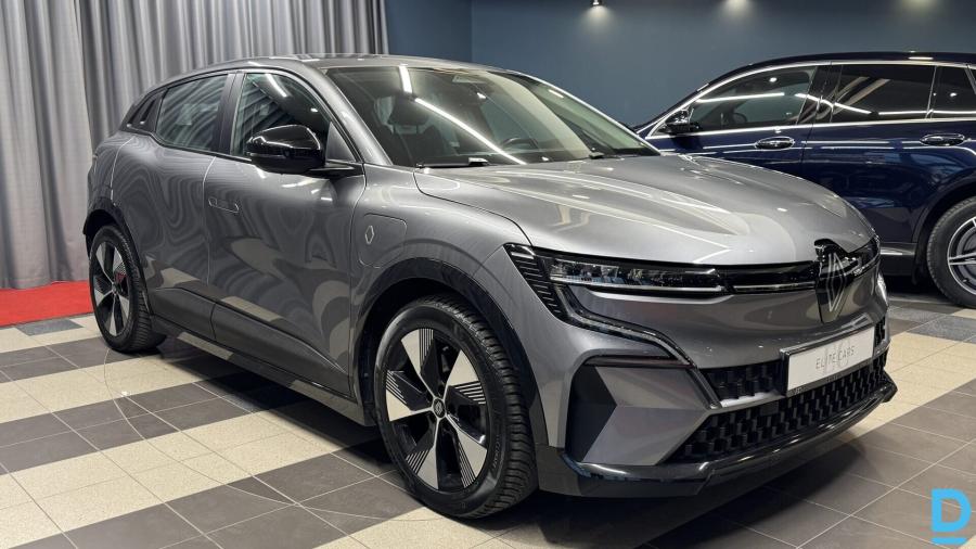Pelēks Renault Megane 2022 Mārupe, ar dzinēja tilpumu 0.00 L un nobraukumu 114 tūkst. km par 20990 €, foto 3 vietnē AUTOMOTO.COM.LV