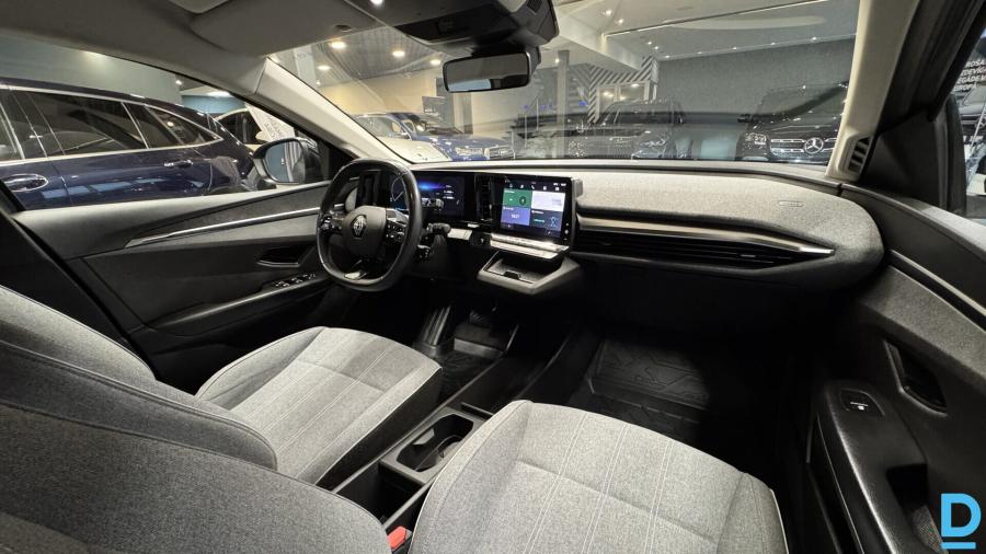 Pelēks Renault Megane 2022 Mārupe, ar dzinēja tilpumu 0.00 L un nobraukumu 114 tūkst. km par 20990 €, foto 9 vietnē AUTOMOTO.COM.LV
