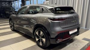 Grey Renault Megane 2022 in Riga, with an engine capacity of 1.40 L and mileage of 108 thousand km for 20990 €, photo 7 on AUTOMOTO.COM.LV