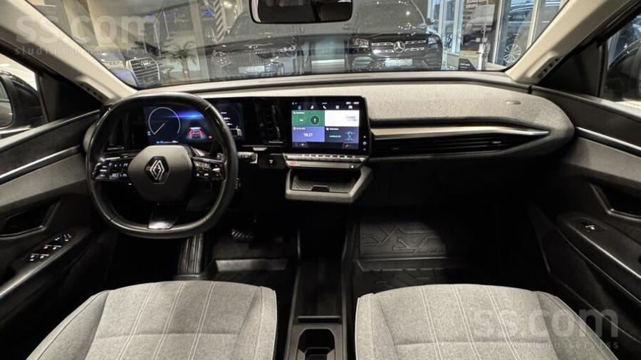 Grey Renault Megane 2022 in Riga, with an engine capacity of 1.40 L and mileage of 108 thousand km for 20990 €, photo 14 on AUTOMOTO.COM.LV