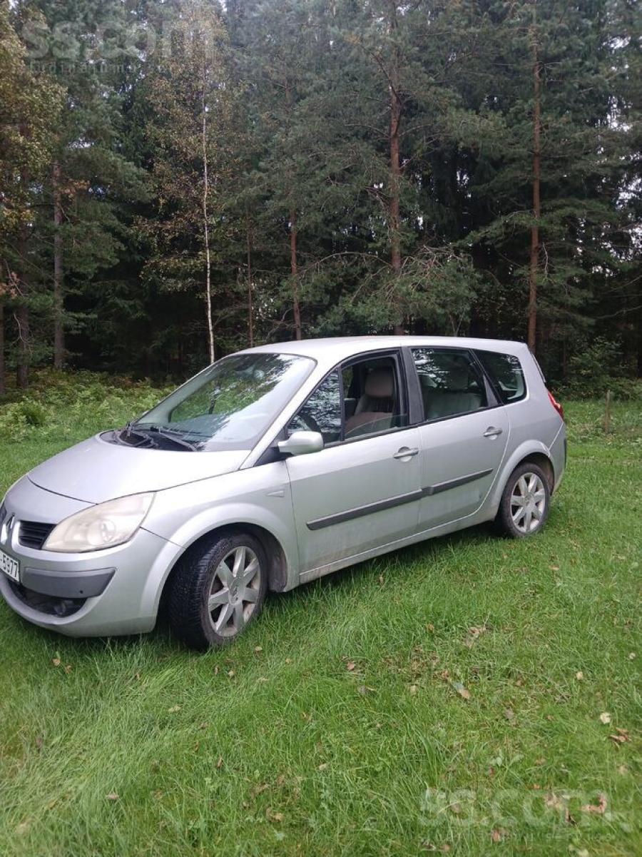 Pelēks Renault Megane 2007 Rīga, ar dzinēja tilpumu 2.00 L un nobraukumu 280 tūkst. km par 1000 €, foto 1 vietnē AUTOMOTO.COM.LV
