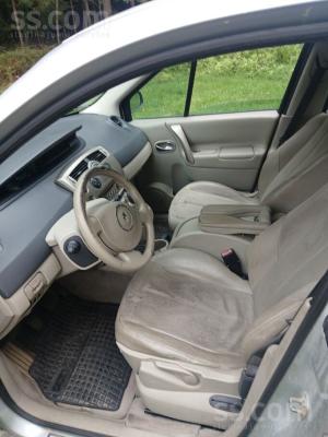 Pelēks Renault Megane 2007 Rīga, ar dzinēja tilpumu 2.00 L un nobraukumu 280 tūkst. km par 1000 €, foto 8 vietnē AUTOMOTO.COM.LV