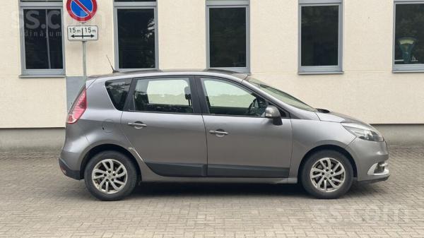 Grey Renault Megane 2013 in Jelgava, with an engine capacity of 1.50 L and mileage of 338 thousand km for 3000 €, photo 4 on AUTOMOTO.COM.LV