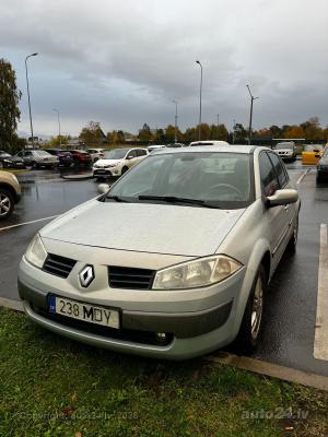 Pelēks Renault Megane 2004 Tallina, ar dzinēja tilpumu 1.60 L un nobraukumu 0 tūkst. km par 1000 €, foto  vietnē AUTOMOTO.COM.LV