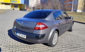 Grey Renault Megane 2005 in Tallinn, with an engine capacity of 1.60 L and mileage of 278 thousand km for 1000 €, photo 4 on AUTOMOTO.COM.LV
