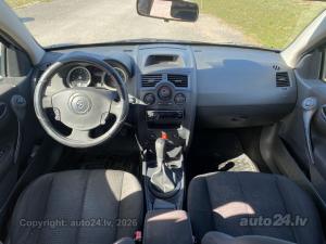 Pelēks Renault Megane 2005 Tartu, ar dzinēja tilpumu 1.60 L un nobraukumu 275 tūkst. km par 1490 €, foto 10 vietnē AUTOMOTO.COM.LV