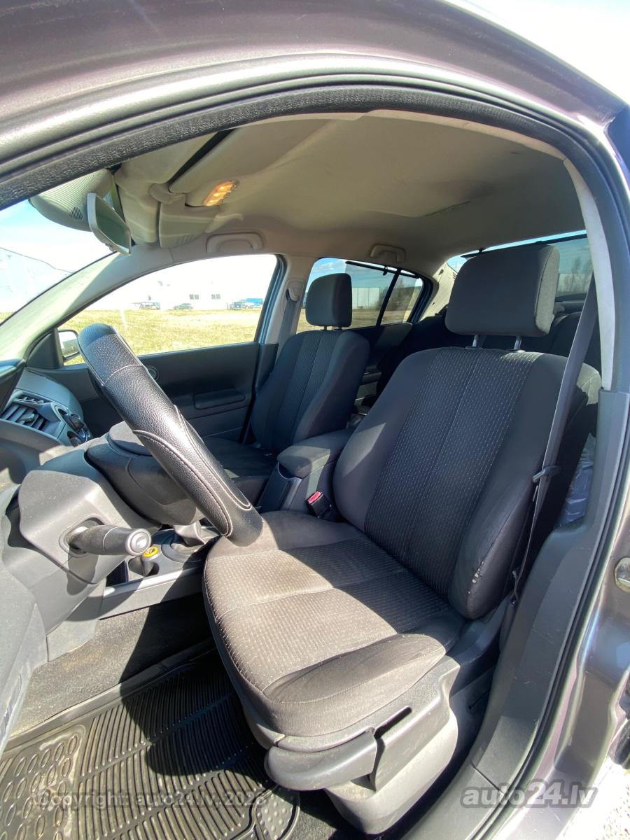 Pelēks Renault Megane 2005 Tartu, ar dzinēja tilpumu 1.60 L un nobraukumu 275 tūkst. km par 1490 €, foto 11 vietnē AUTOMOTO.COM.LV