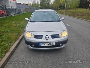 Pelēks Renault Megane 2005 Tallina, ar dzinēja tilpumu 1.60 L un nobraukumu 150 tūkst. km par 2300 €, foto 3 vietnē AUTOMOTO.COM.LV