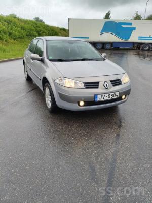 Pelēks Renault Megane 2005 Daugavpils, ar dzinēja tilpumu 2.00 L un nobraukumu 134 tūkst. km par 1550 €, foto  vietnē AUTOMOTO.COM.LV