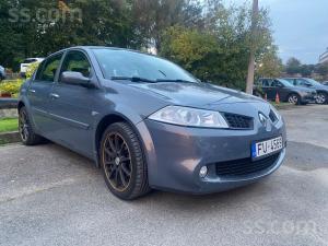 Pelēks Renault Megane 2006 Rīga, ar dzinēja tilpumu 1.50 L un nobraukumu 295 tūkst. km par 1990 €, foto  vietnē AUTOMOTO.COM.LV