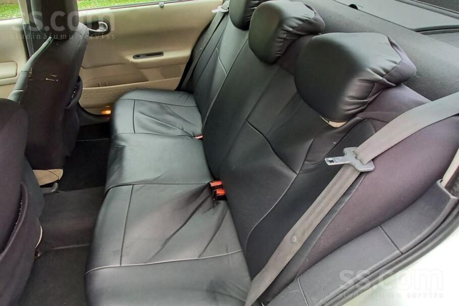 Pelēks Renault Megane 2007 Alūksne, ar dzinēja tilpumu 1.60 L un nobraukumu 240 tūkst. km par 1500 €, foto 8 vietnē AUTOMOTO.COM.LV