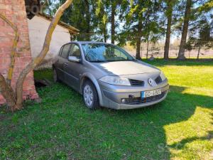 Pelēks Renault Megane 2007 Jelgava, ar dzinēja tilpumu 1.60 L un nobraukumu 195 tūkst. km par 400 €, foto 1 vietnē AUTOMOTO.COM.LV