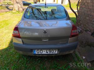 Pelēks Renault Megane 2007 Jelgava, ar dzinēja tilpumu 1.60 L un nobraukumu 195 tūkst. km par 400 €, foto 3 vietnē AUTOMOTO.COM.LV