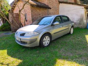 Pelēks Renault Megane 2007 Jelgava, ar dzinēja tilpumu 1.60 L un nobraukumu 195 tūkst. km par 400 €, foto 4 vietnē AUTOMOTO.COM.LV