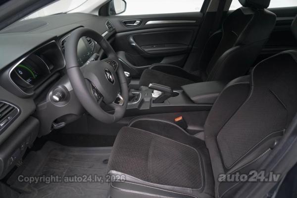 Grey Renault Megane 2019 in Tallinn, with an engine capacity of 1.30 L and mileage of 44 thousand km for 10990 €, photo 7 on AUTOMOTO.COM.LV