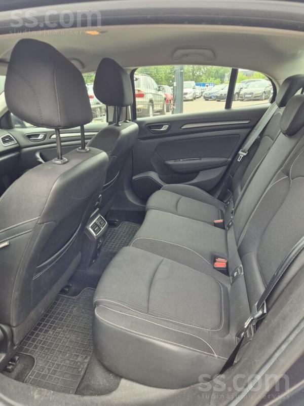Pelēks Renault Megane 2021 Rīga, ar dzinēja tilpumu 1.50 L un nobraukumu 238 tūkst. km par 11990 €, foto 10 vietnē AUTOMOTO.COM.LV