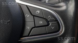 Grey Renault Megane 2021 in Riga, with an engine capacity of 1.50 L and mileage of 238 thousand km for 11990 €, photo 19 on AUTOMOTO.COM.LV