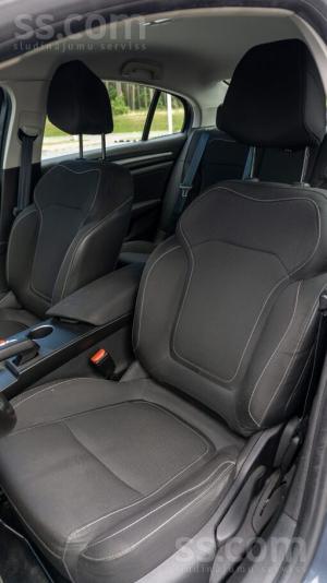 Grey Renault Megane 2021 in Riga, with an engine capacity of 1.50 L and mileage of 238 thousand km for 11990 €, photo 25 on AUTOMOTO.COM.LV