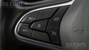 Grey Renault Megane 2021 in Riga, with an engine capacity of 1.50 L and mileage of 238 thousand km for 10590 €, photo 20 on AUTOMOTO.COM.LV